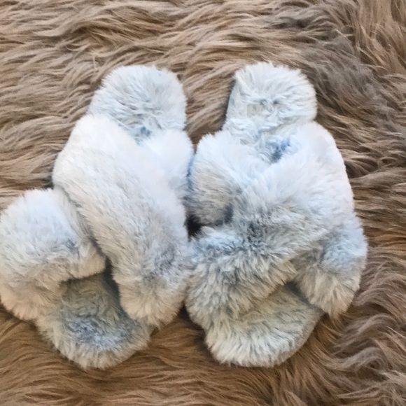Shoes | Fluffy Slippers | Poshmark